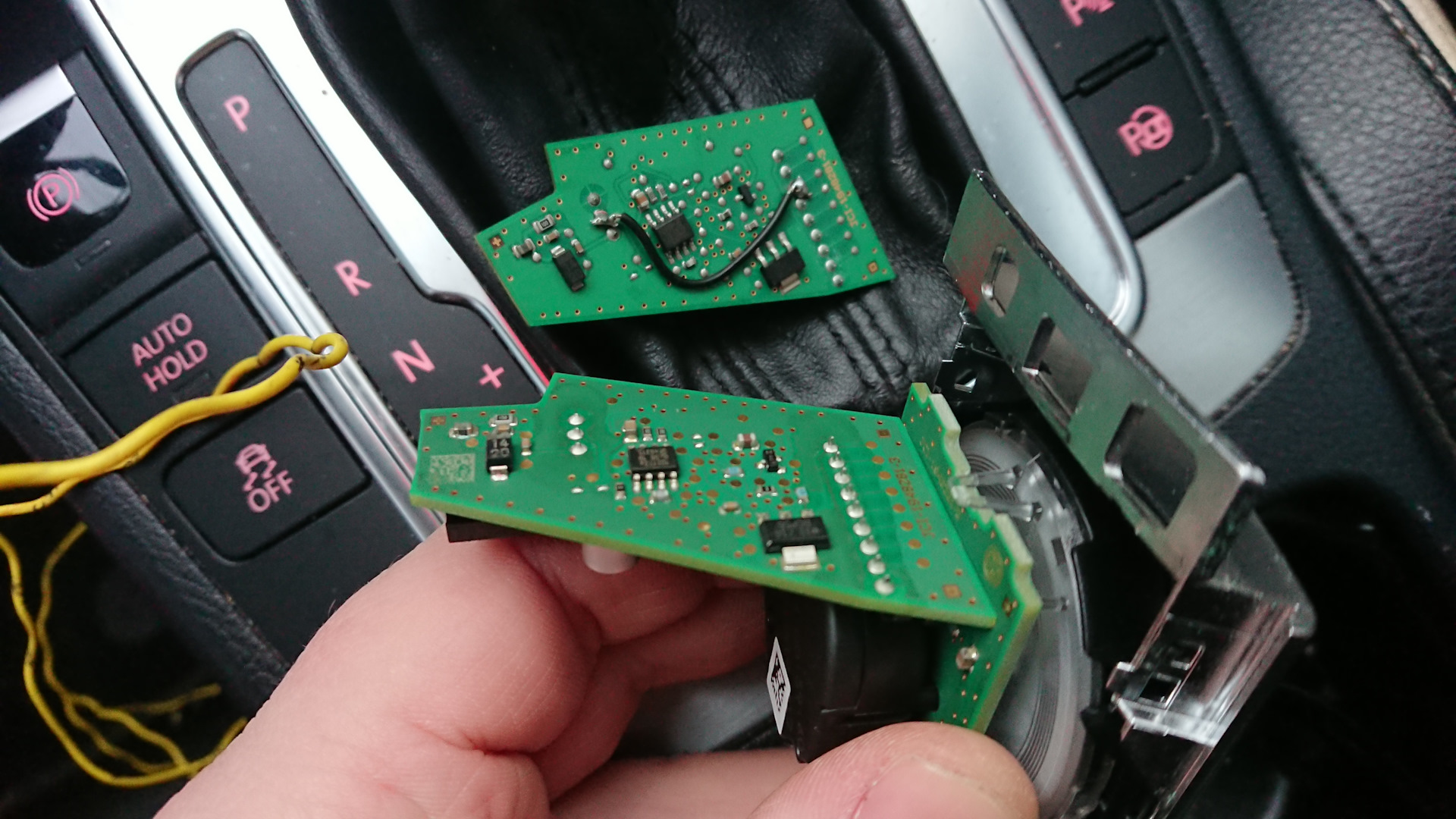 Подключаем часы от пассат Б7 по штату — Volkswagen Passat Variant (B6 ...