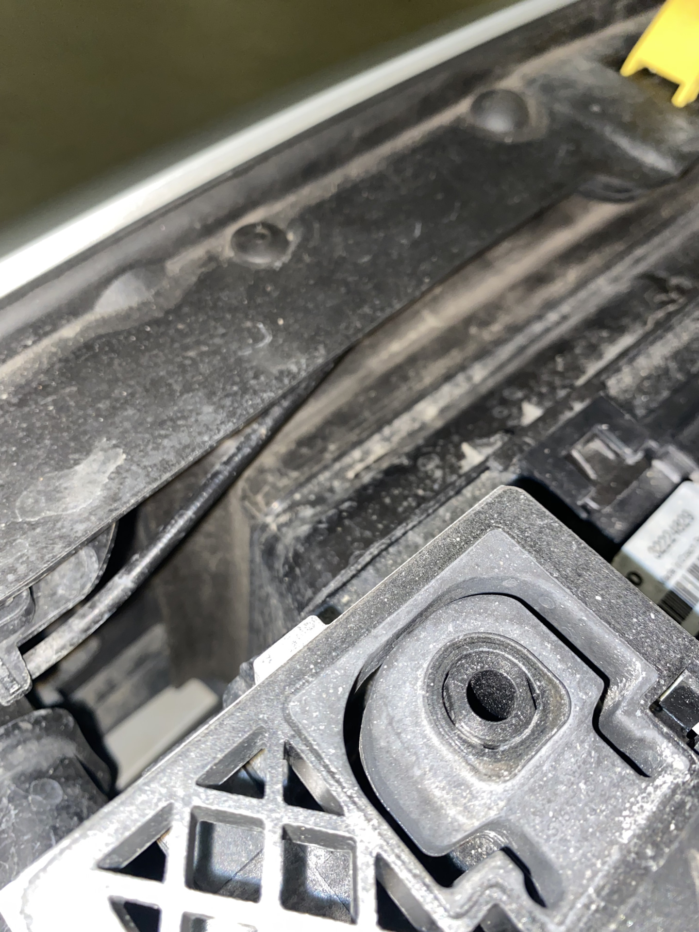 R-руль и больное зеркало. — Volvo V60 Cross Country (2G), 2 л, 2019 ...