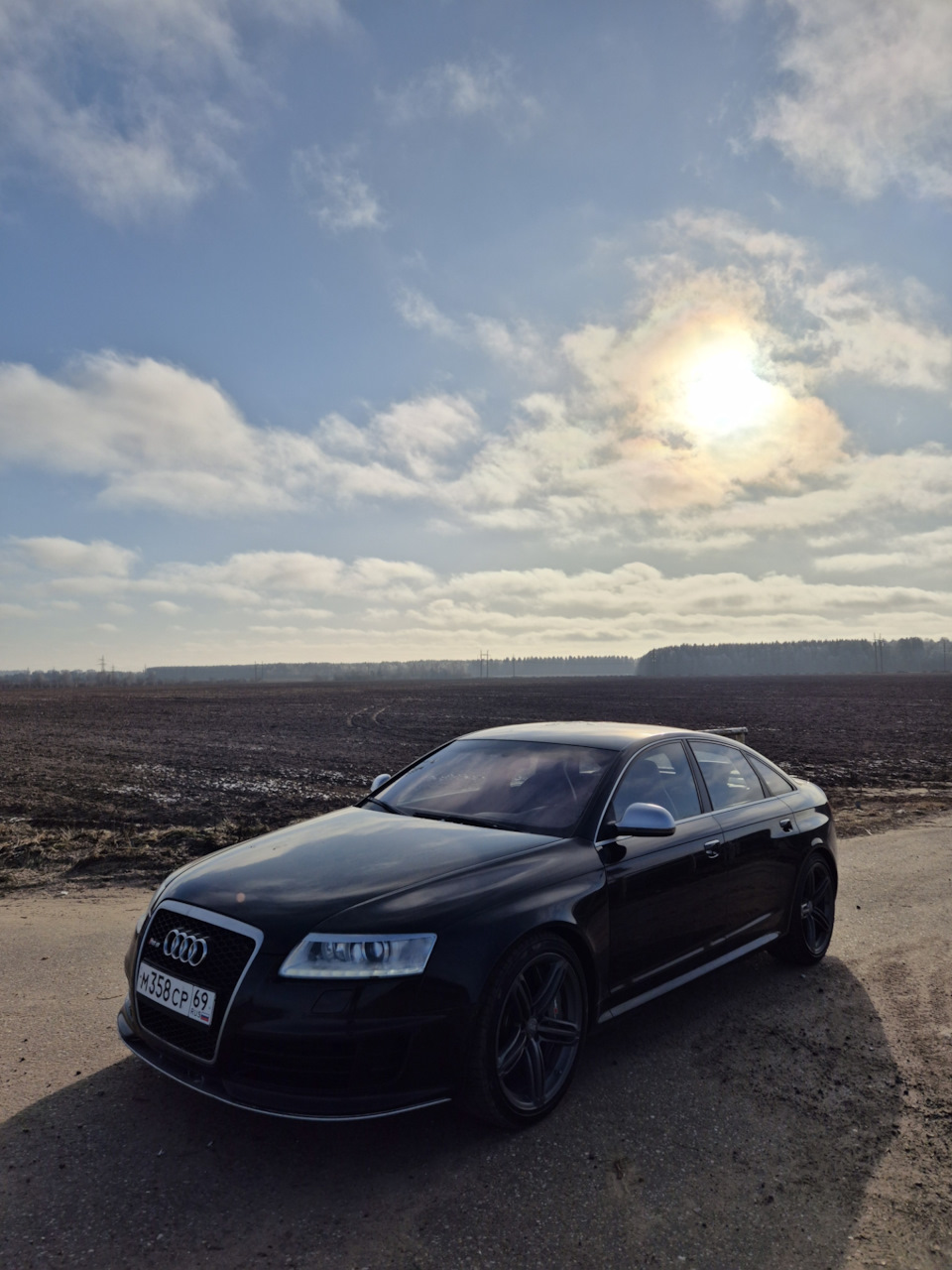 Поймали солнечный денек — Audi RS6 (C6), 5 л, 2009 года | просто так | DRIVE2
