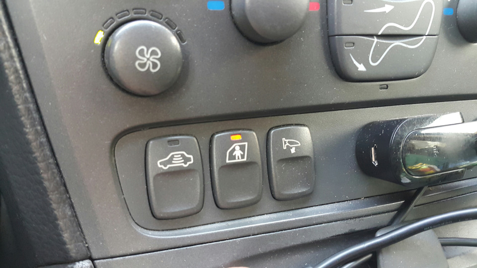 Детские замки, Volvo XC70 — Volvo XC70 II, 2,4 л, 2002 года | тюнинг ...