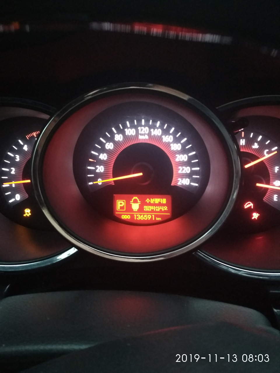 Замена датчика воды в топливном фильтре — KIA Sorento (2G), 2,2 л, 2010 ...