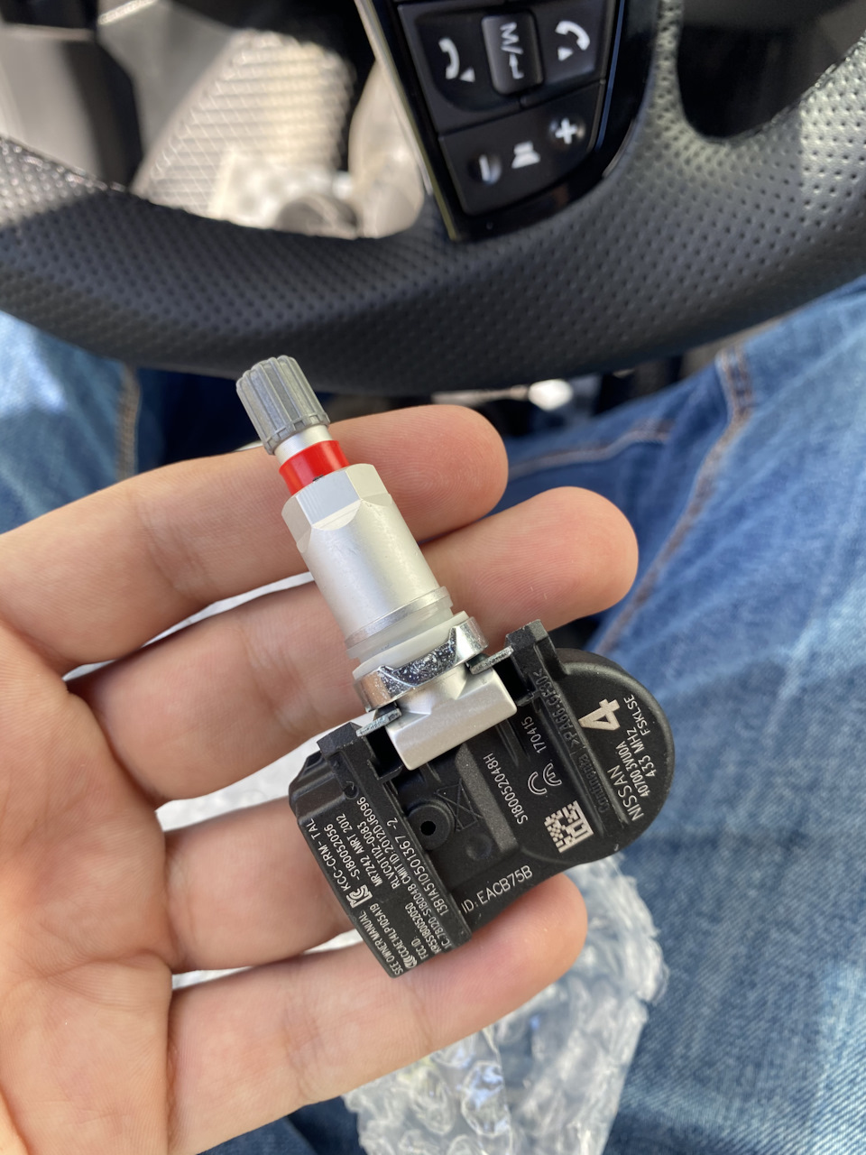 407003VU0A ДАТЧИК ДАВЛЕНИЯ в шине NISSAN INFINITI | Запчасти на DRIVE2