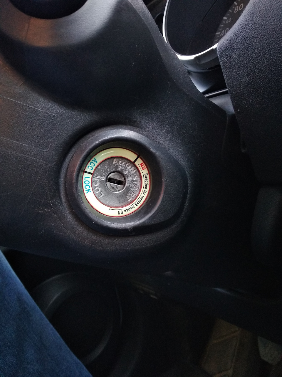 Обозначил замок зажигания — Nissan Qashqai (1G), 2 л, 2009 года ...