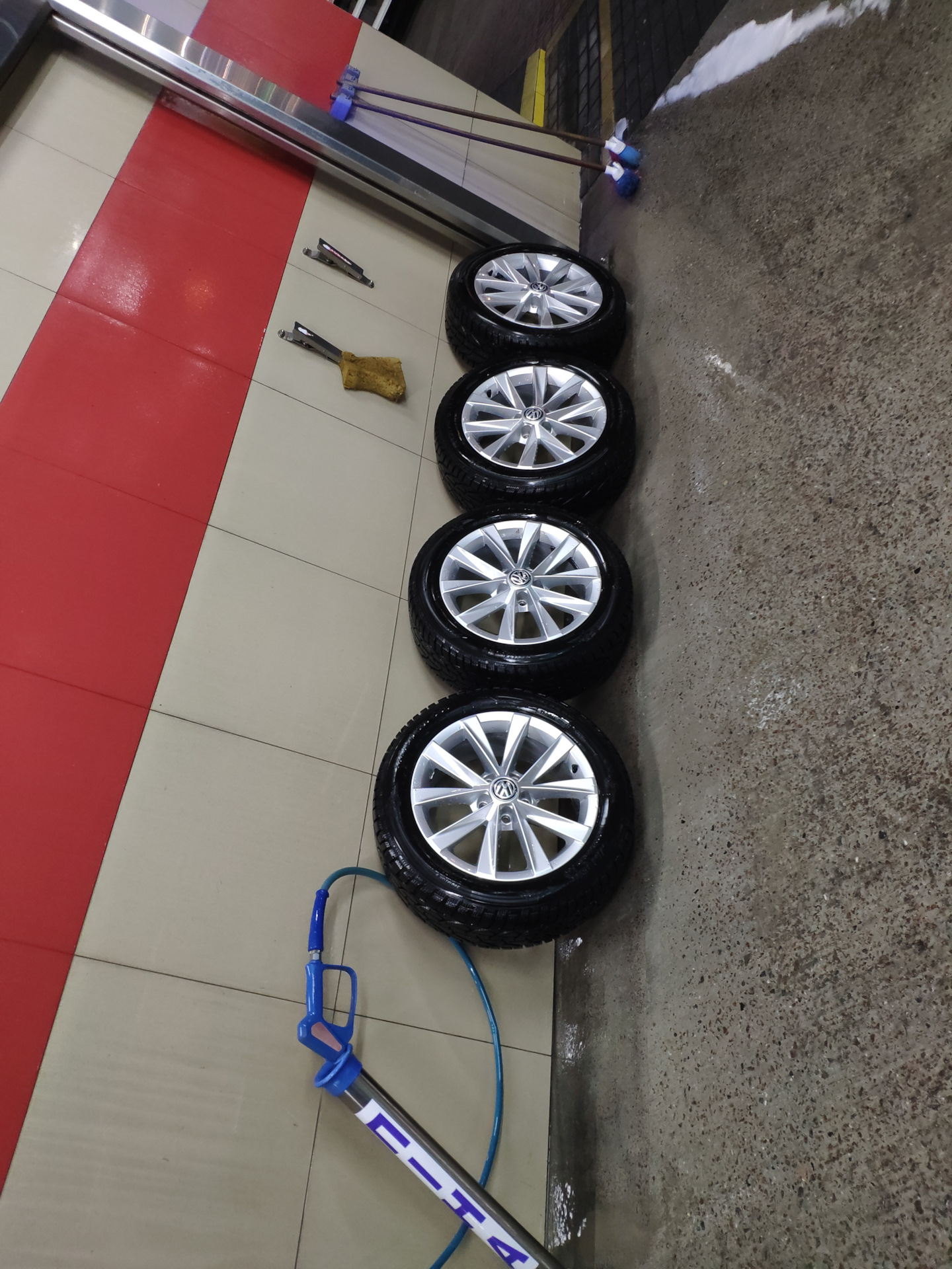 Обулись на лето — Volkswagen Golf Alltrack (Mk7), 1,8 л, 2016 года ...