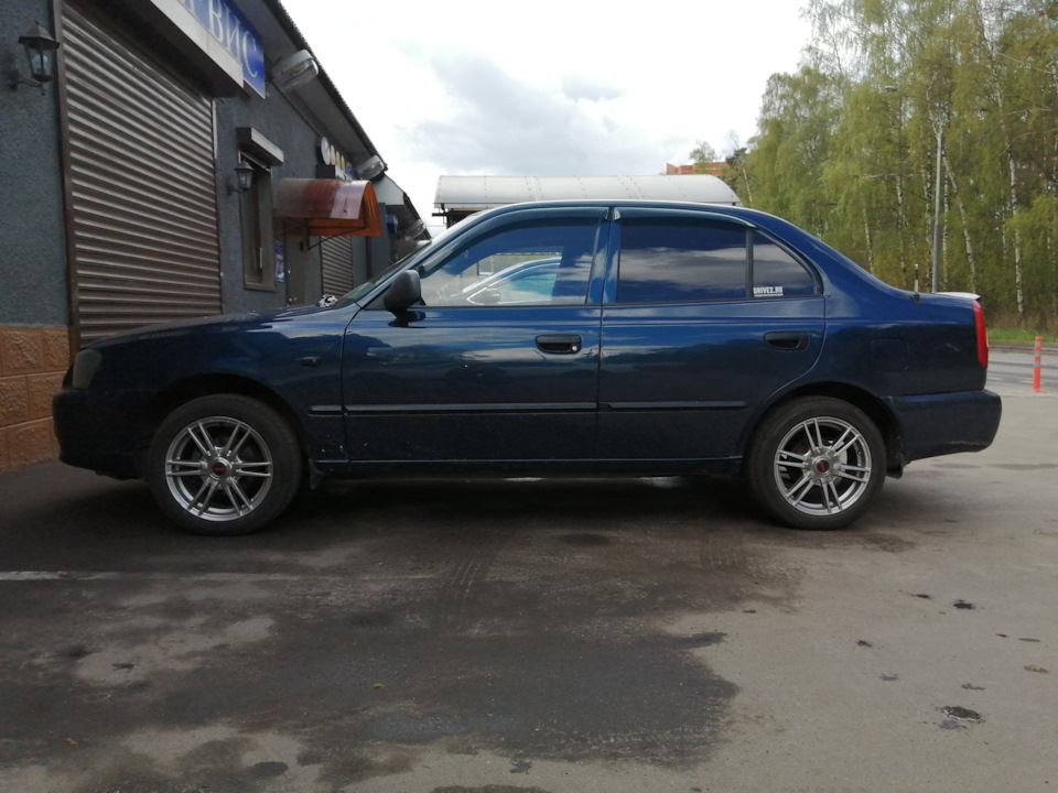 Стойки амортизаторов и пружины (замена "в круг") — Hyundai Accent (2G ...