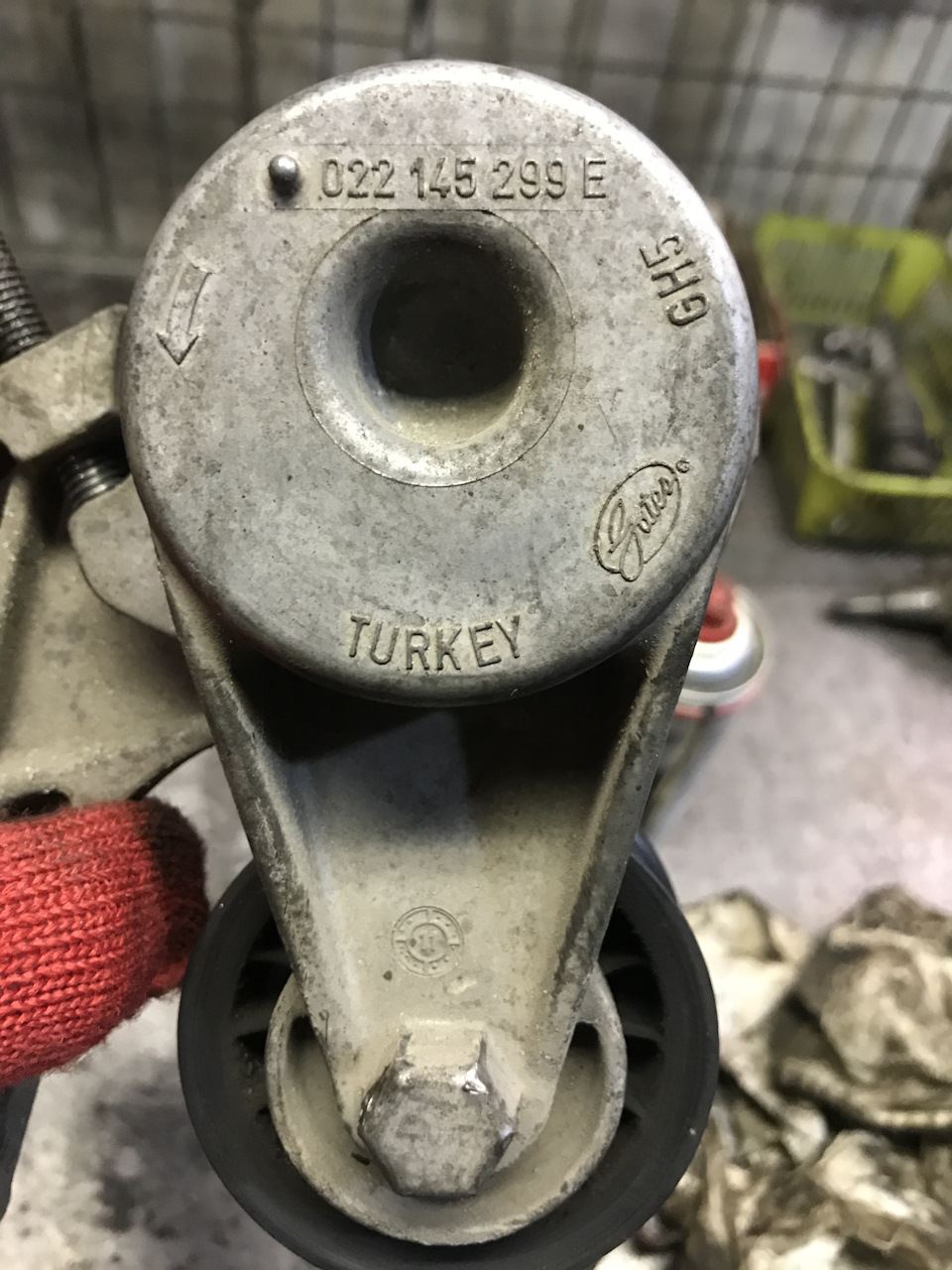 022145299E Демпфер устр. натяжения ремня VAG | Запчасти на DRIVE2