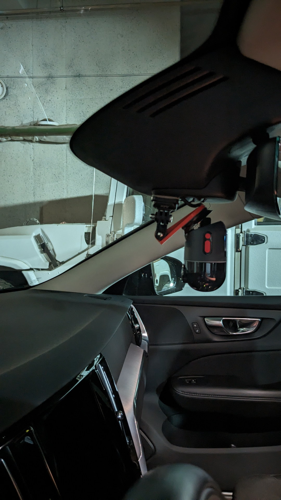 70mai dash cam Omni X200 — Volvo V60 Cross Country (2G), 2 л, 2021 года ...