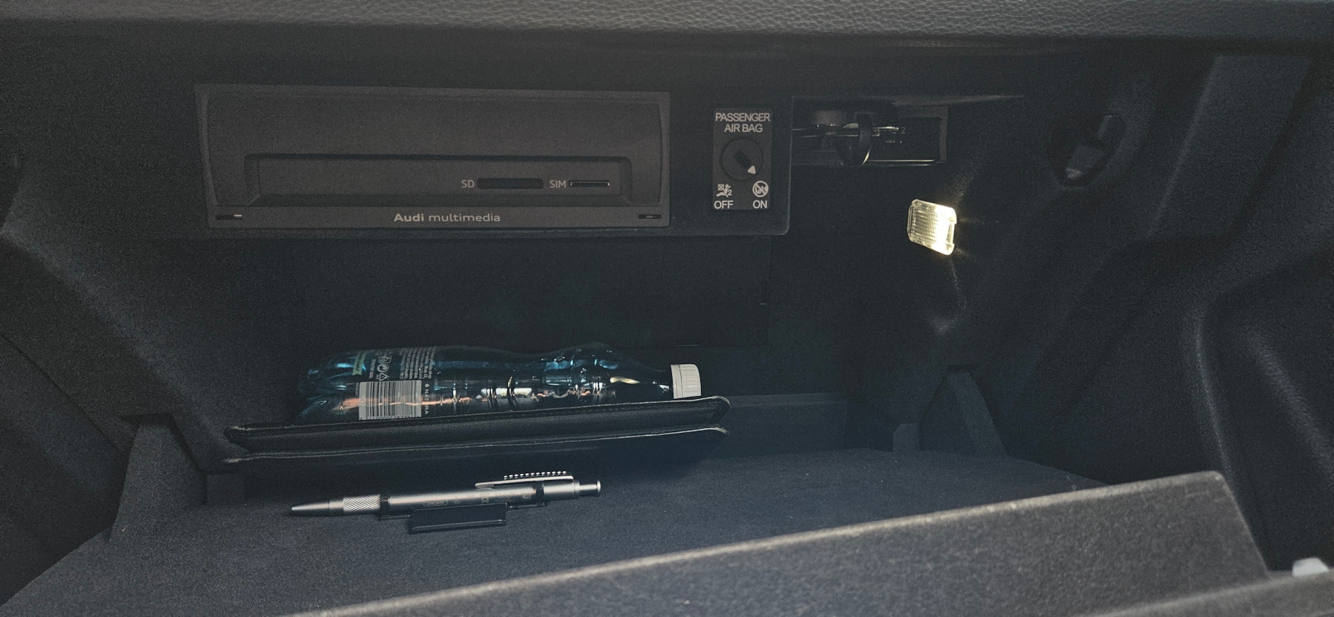 Свет в салоне: немного светлее… — Audi Q3 (2G), 2 л, 2019 года ...