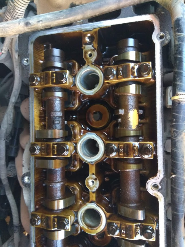 глянул что там внутри, замена прокладки клапанной — Mazda Demio (2G), 1 ...