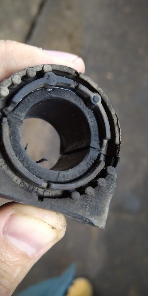 Всеми любимый стабилизатор VAG 3C0411303T — Volkswagen Tiguan (1G), 2 л ...