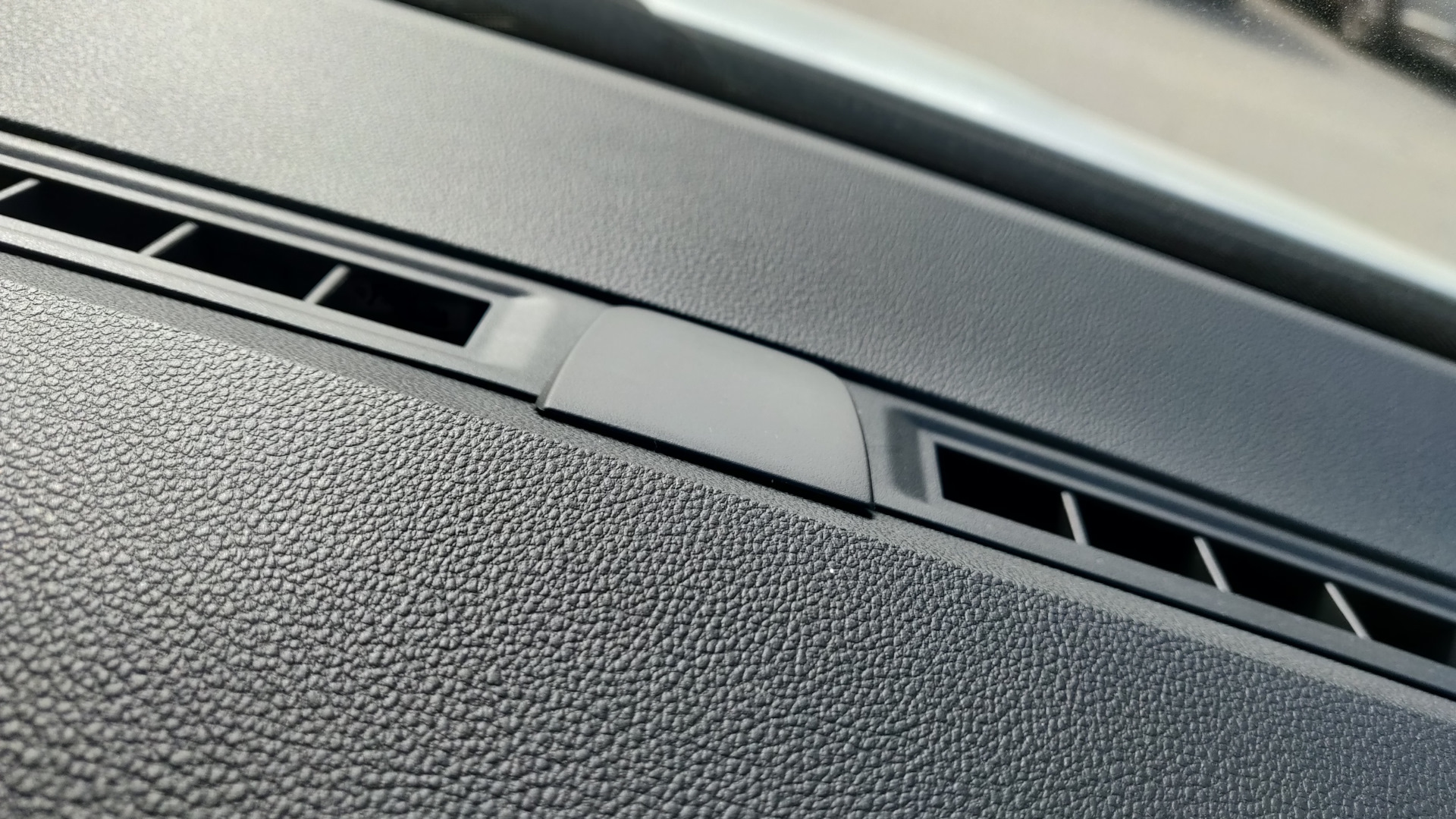Установка ассистента освещения в Рапид 2020MY [PR-8K3] — Skoda Rapid ...