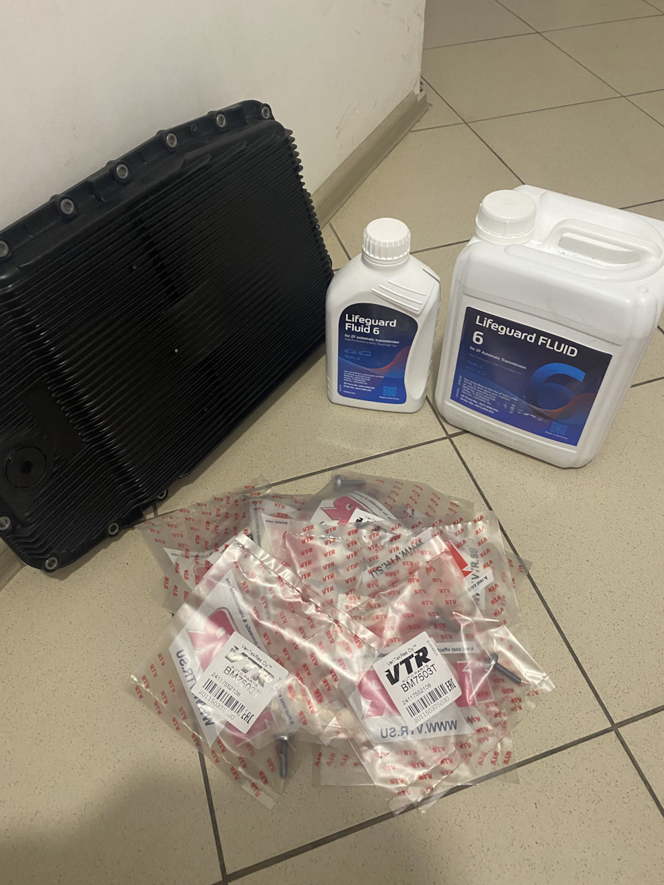 24117552108 Болт с внутренним Torx BMW | Запчасти на DRIVE2