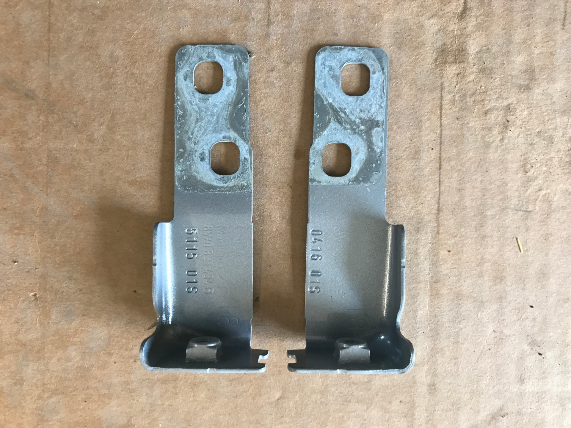 Остались запчасти A4 B9 бампер S-Line, матричная фара Full LED и еще по ...