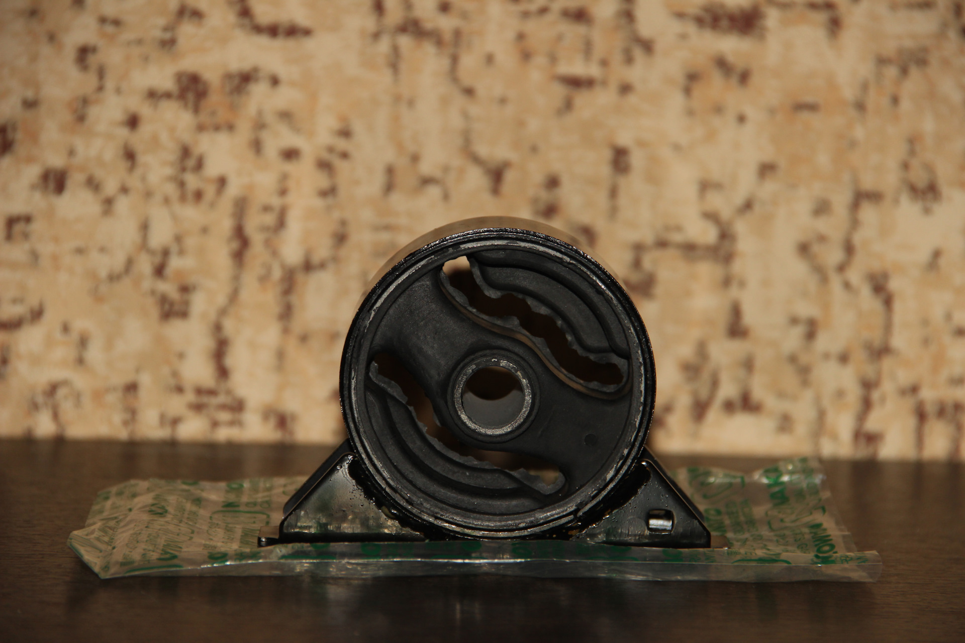 Замена передней опоры ДВС и верхнего кожуха ремня ГРМ — Mitsubishi ...