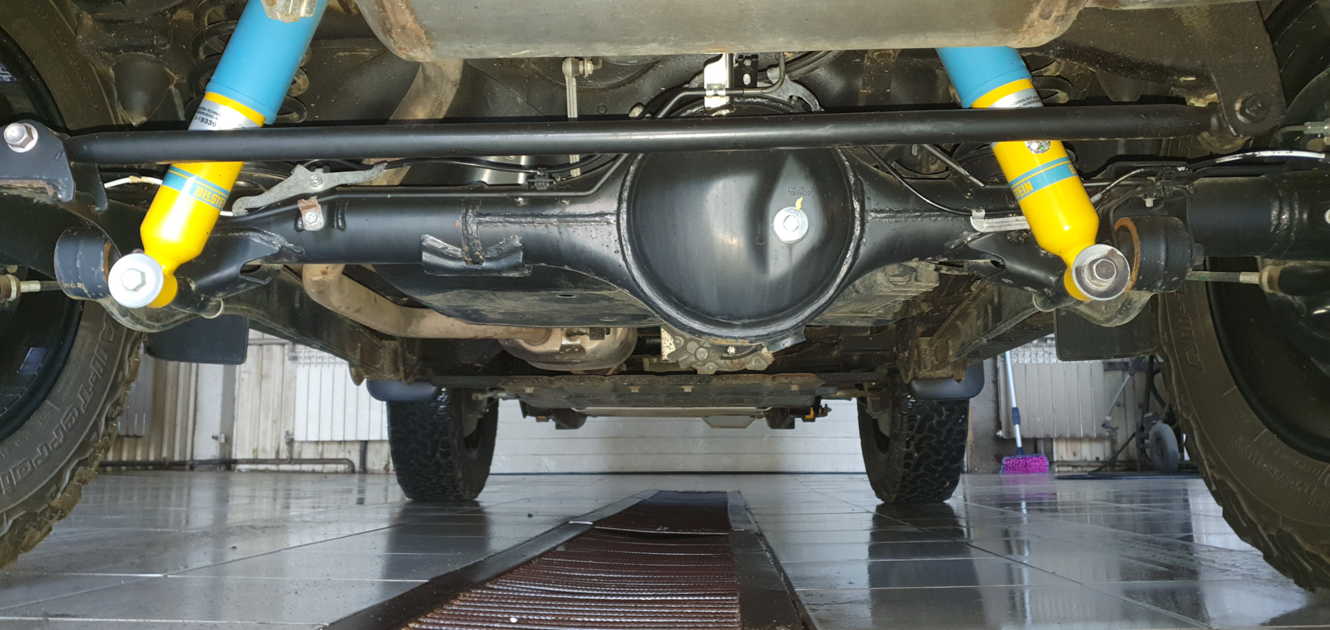 Коротенько об амортизаторах Bilstein B6, на Suzuki Jimny JB74 — Suzuki ...