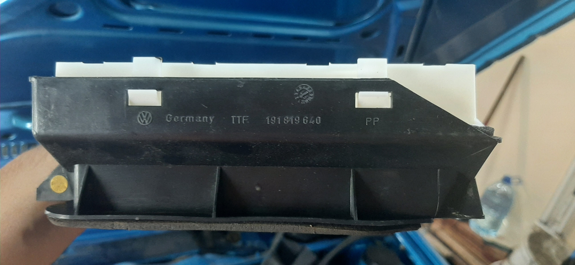 Салонный фильтр — Volkswagen Jetta II, 2 л, 1990 года | запчасти | DRIVE2