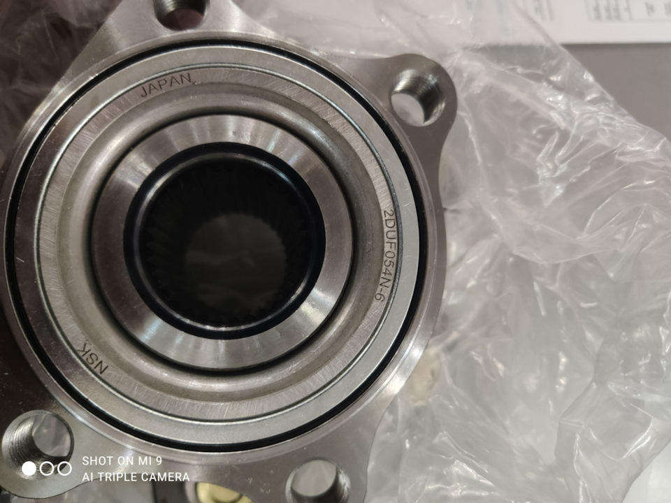 Замена задний левой ступицы — Mitsubishi Pajero (4G), 3,8 л, 2007 года ...