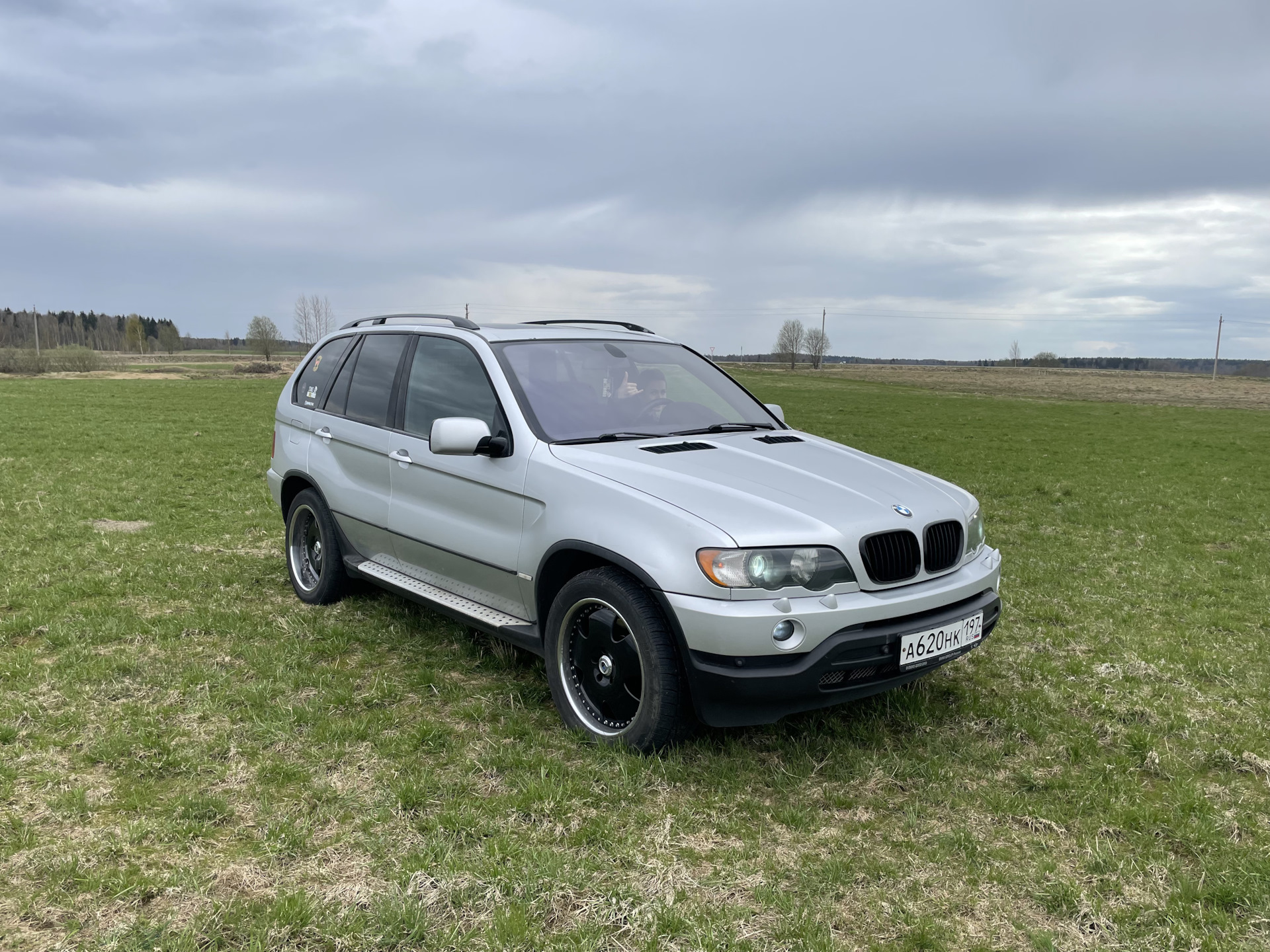 Новые диски. Спорно, но как есть) — BMW X5 (E53), 3 л, 2001 года | колёсные диски | DRIVE2