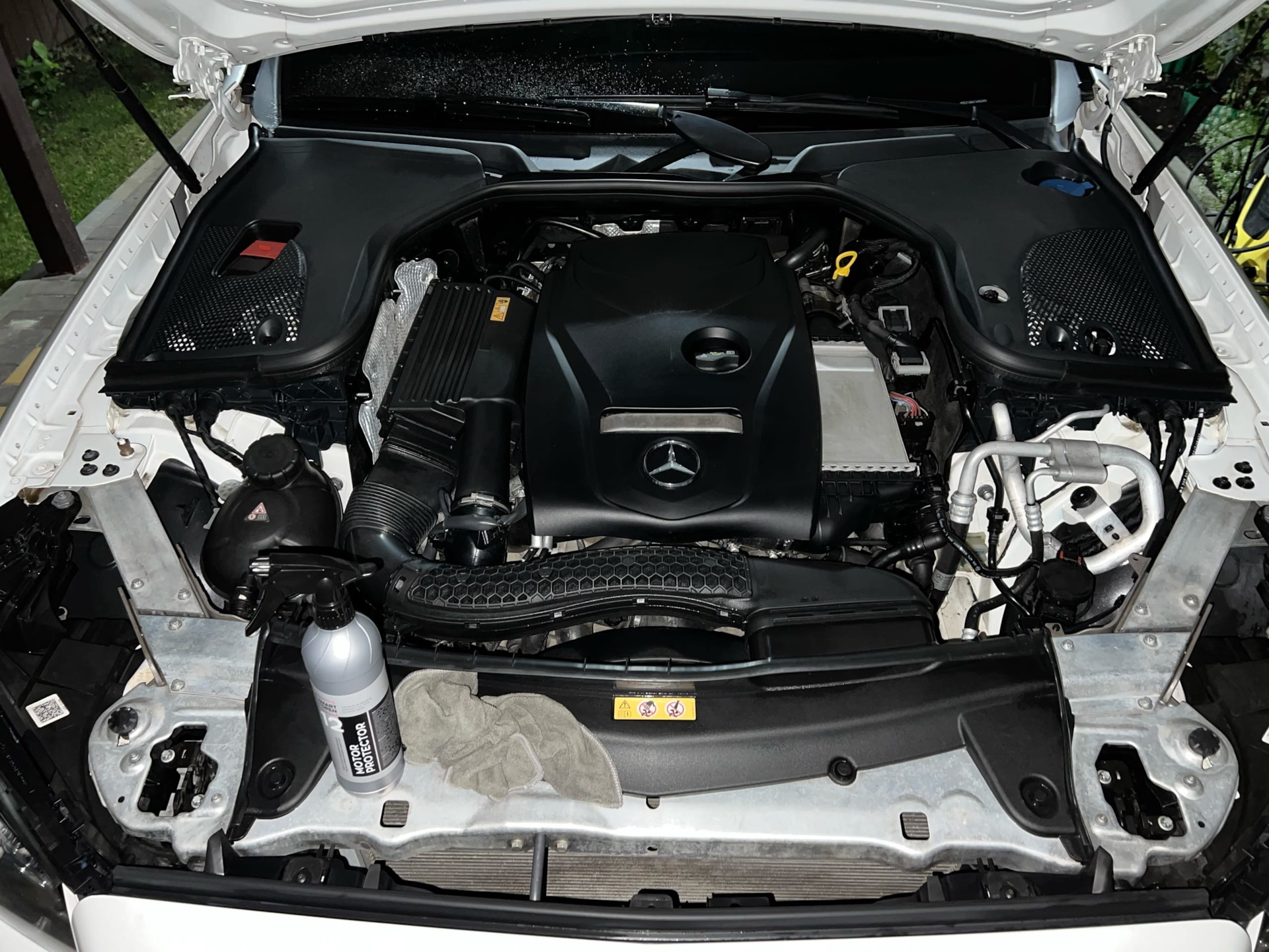 Замена прокладки вакуумного насоса M274 — Mercedes-Benz E-Class (W213 ...