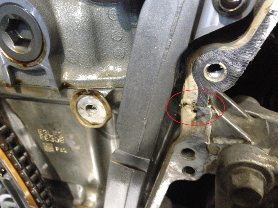 Устранение течи лобовой крышки, замена ремней, ролика натяжителя ...