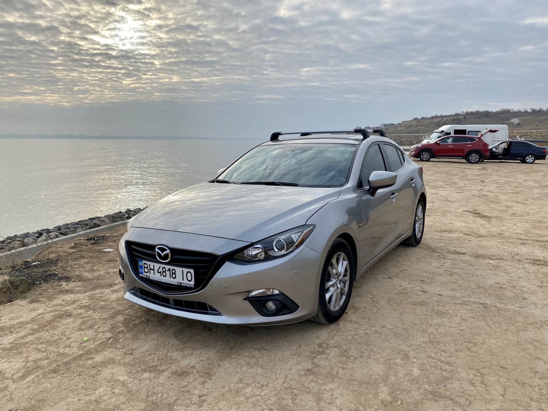 Thule 9595 — Mazda 3 (3G), 2 л., 2014 года | аксессуары | DRIVE2