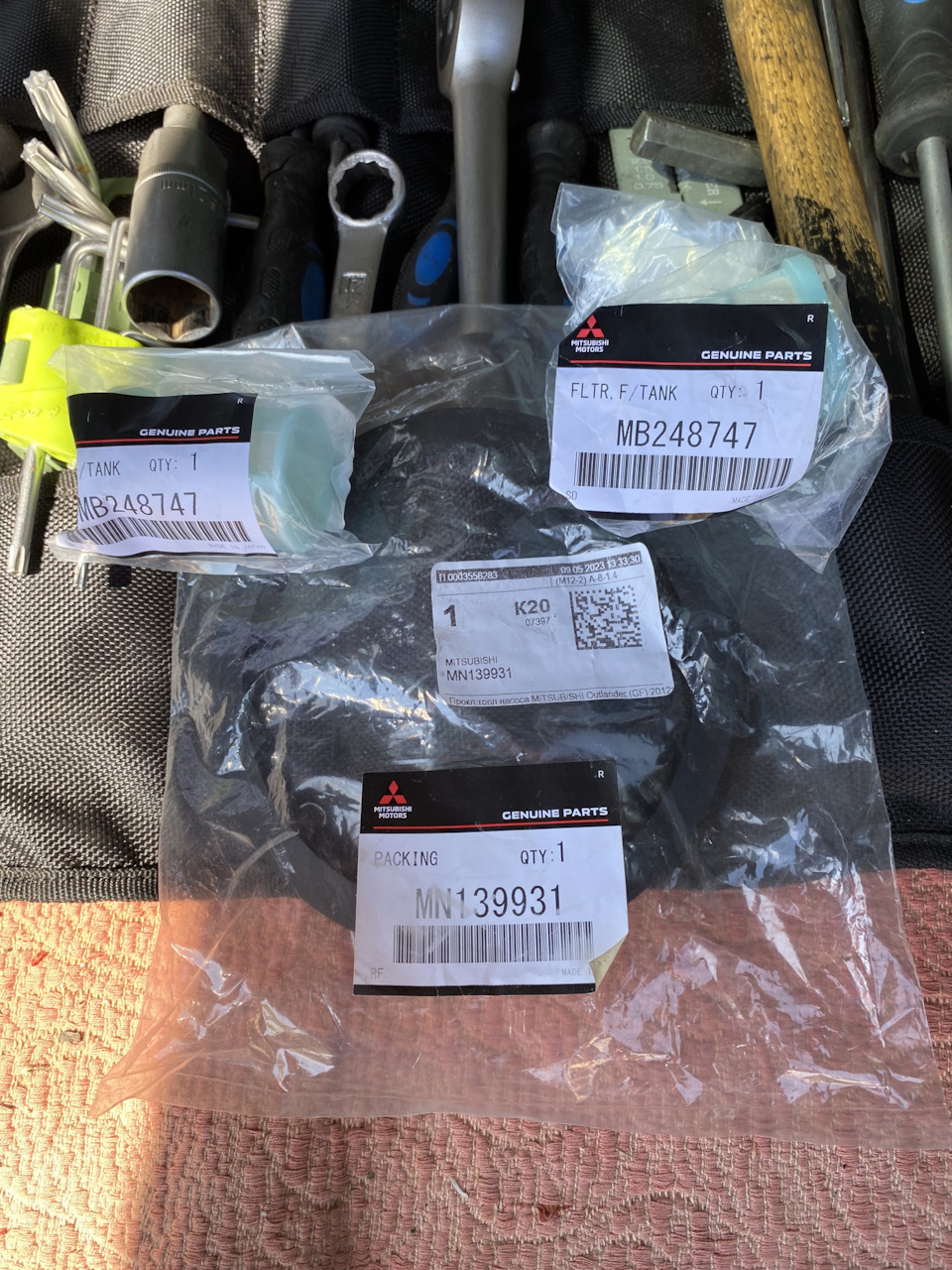 MB248747 ФИЛЬТР ТОПЛИВНЫЙ В БАКЕ V78W Mitsubishi | Запчасти на DRIVE2