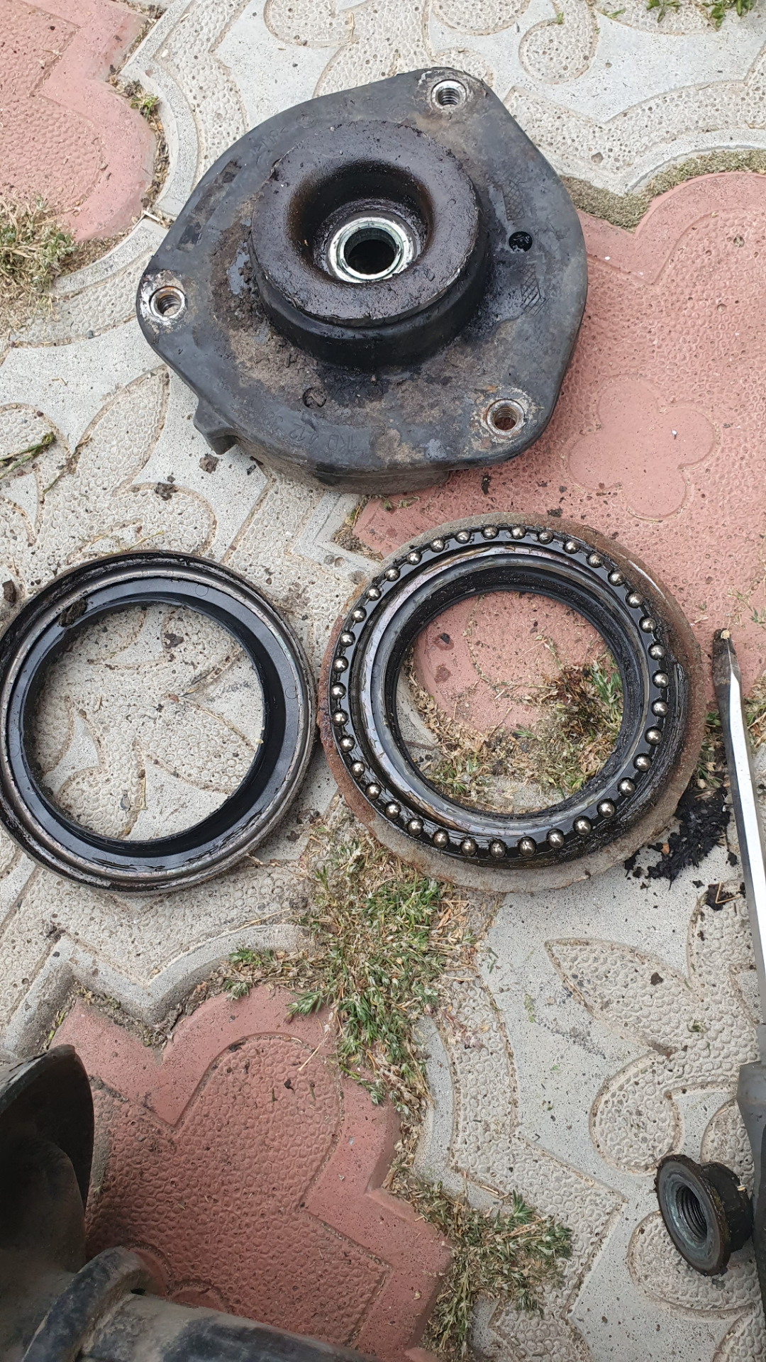 Опоры — SEAT Altea Freetrack, 2 л, 2012 года | своими руками | DRIVE2