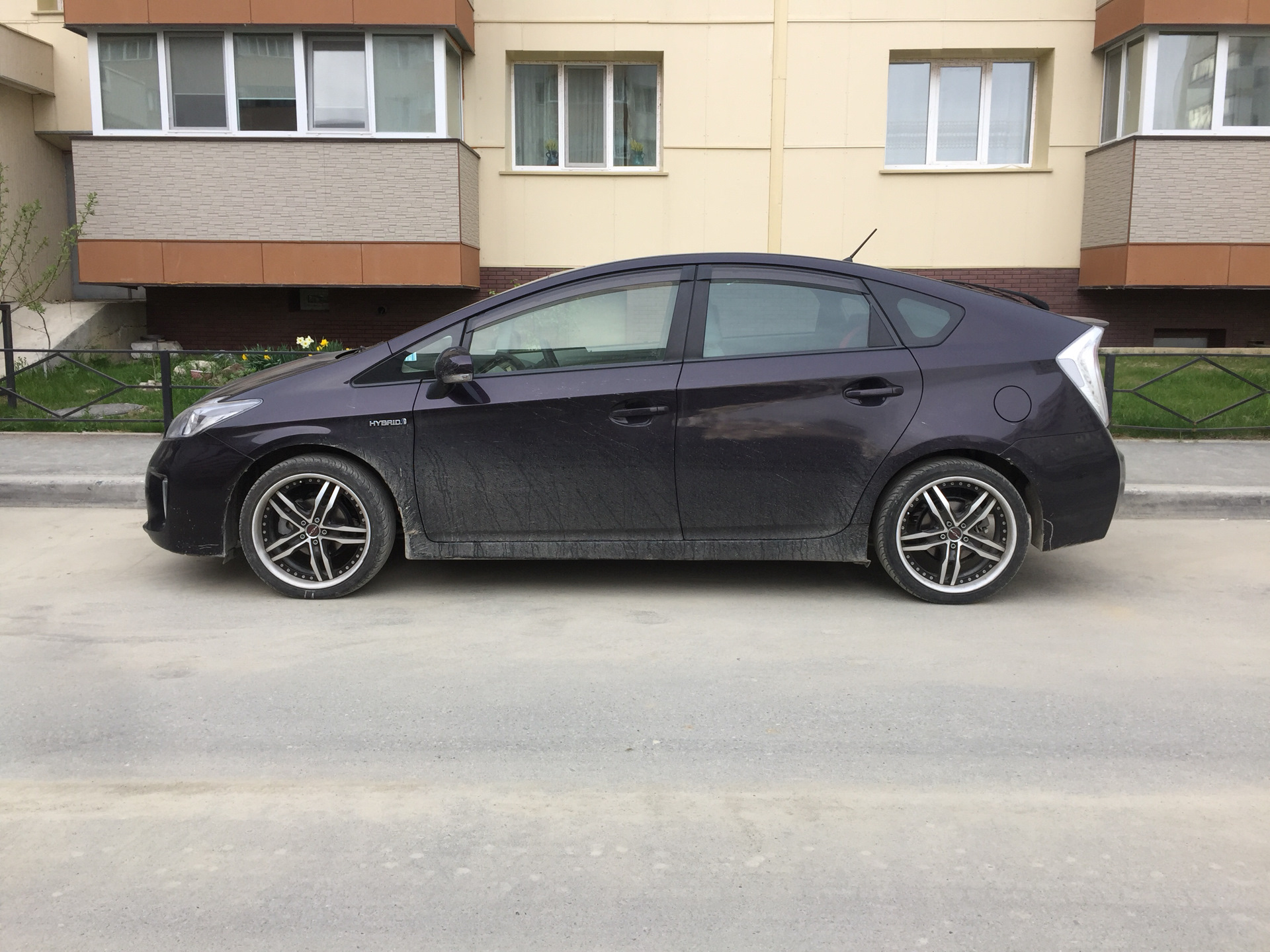 Enkei Ame Shallen R18 + пружины JIC Magic pink — Toyota Prius (30), 1,8 ...