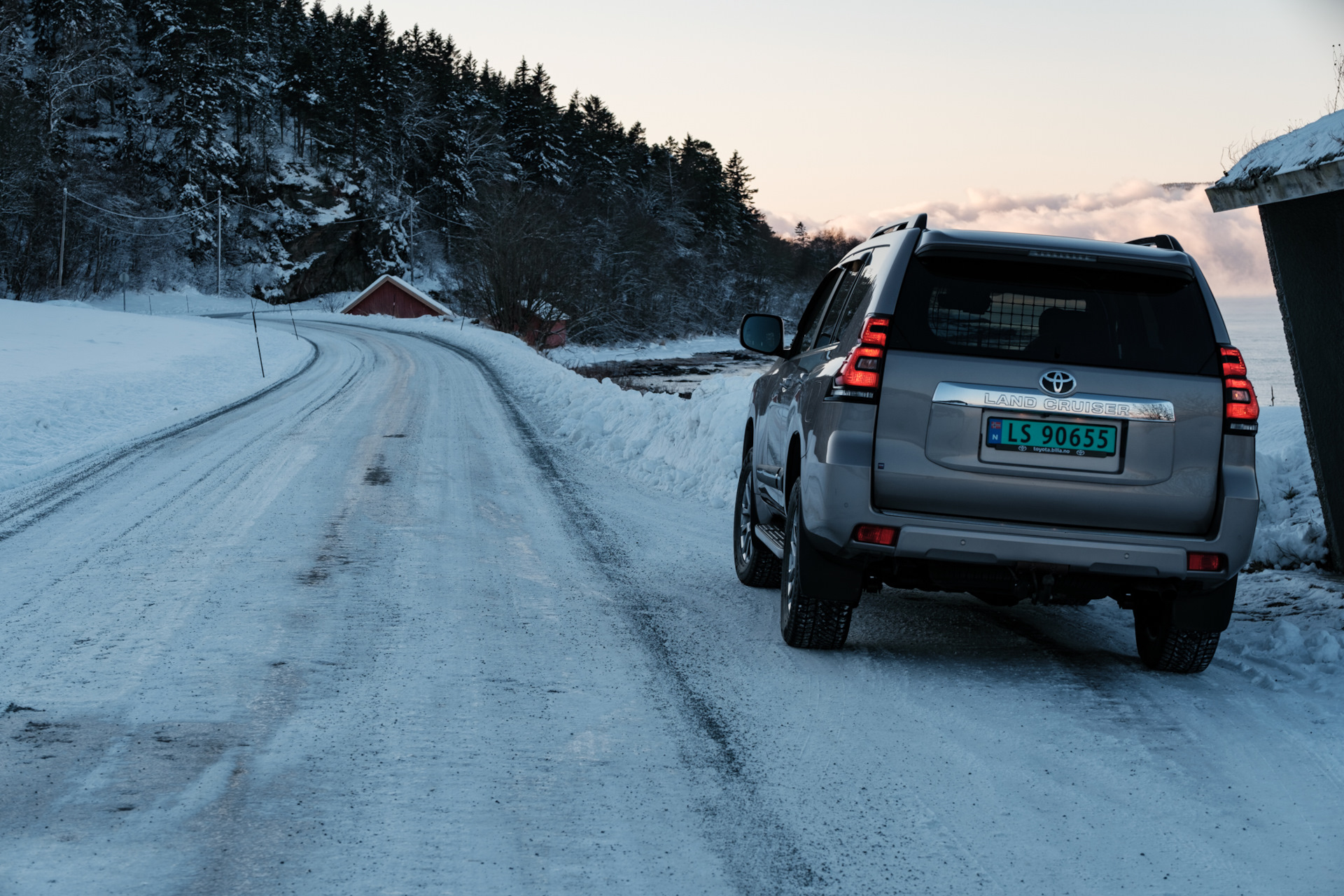 26. Замена масла в ГУР — Toyota Land Cruiser Prado 150-series, 2,8 л ...