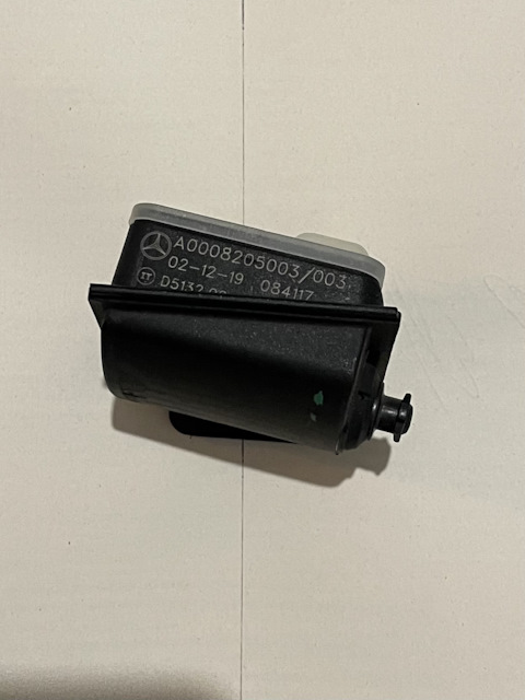 A0008205003 Замок лючка бензобака Mercedes | Запчасти на DRIVE2