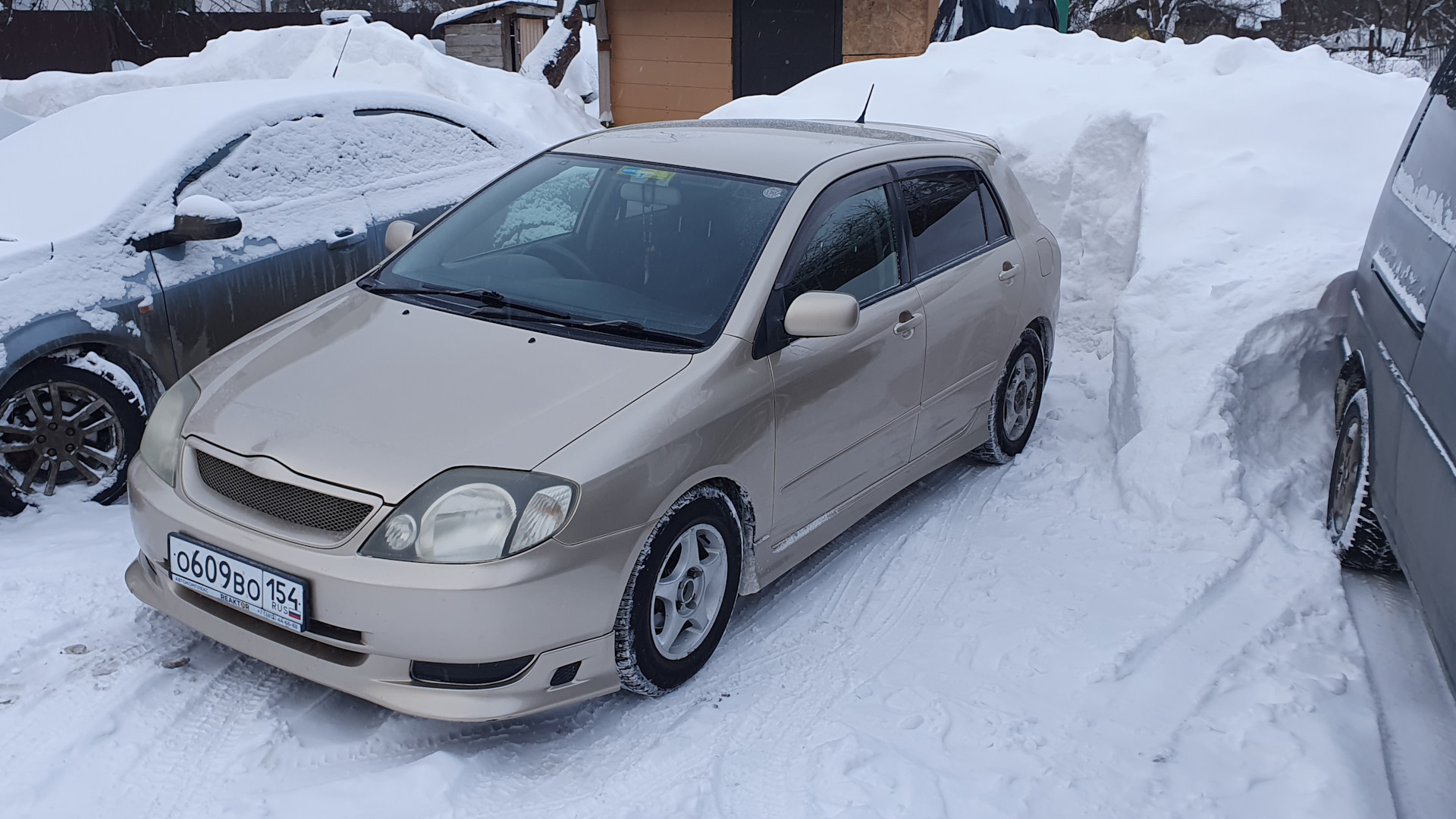Toyota Corolla RunX 1.5 бензиновый 2001 | на DRIVE2
