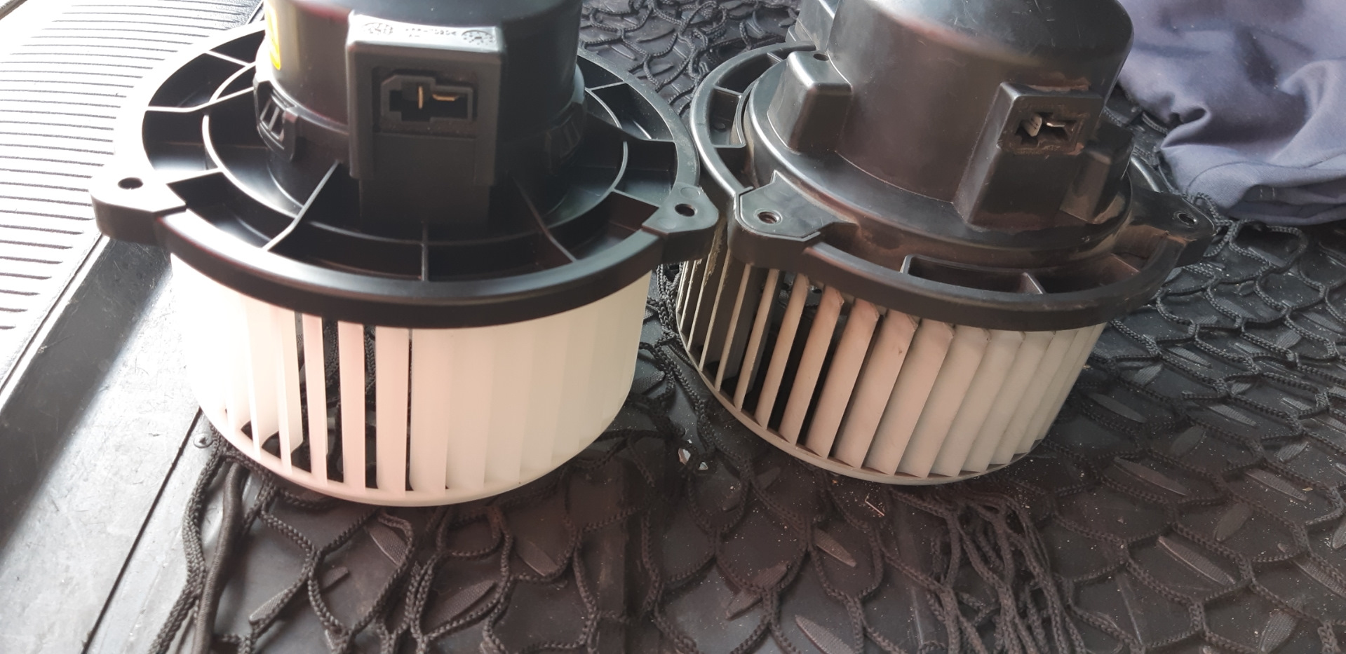 Моторчик климата — KIA Sorento (1G), 2,5 л, 2007 года | своими руками ...