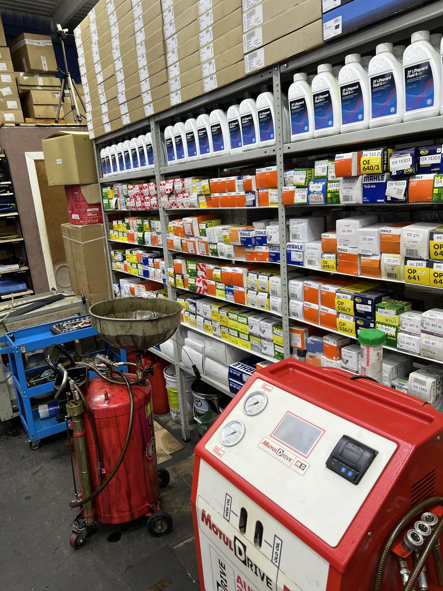 Замена масла в АКПП, раздатке, дифе — Mercedes-Benz E-Class (W213), 2 л ...