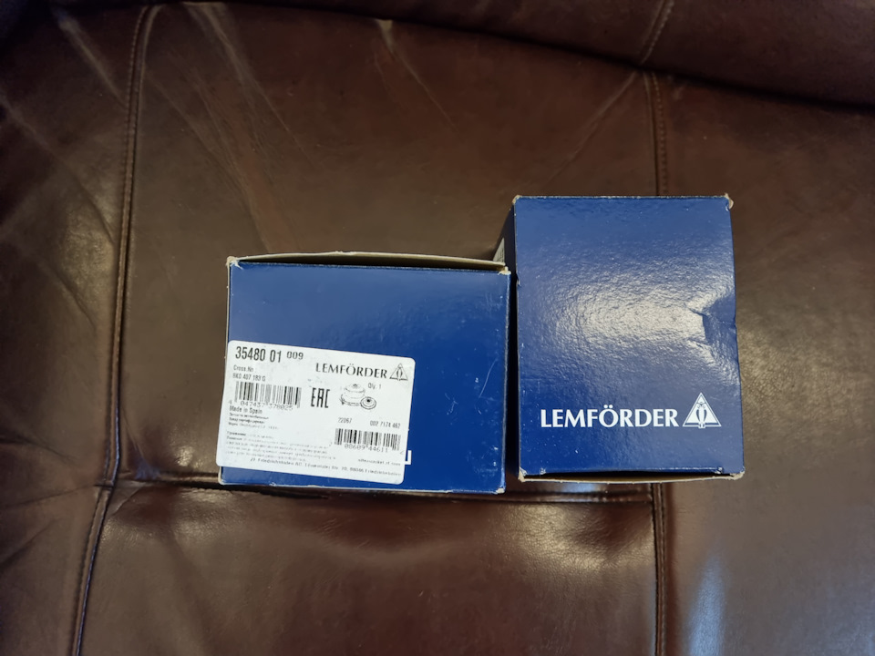 Замена салентблоков на передних нижних подруливающих рычагах — Audi Q5 ...