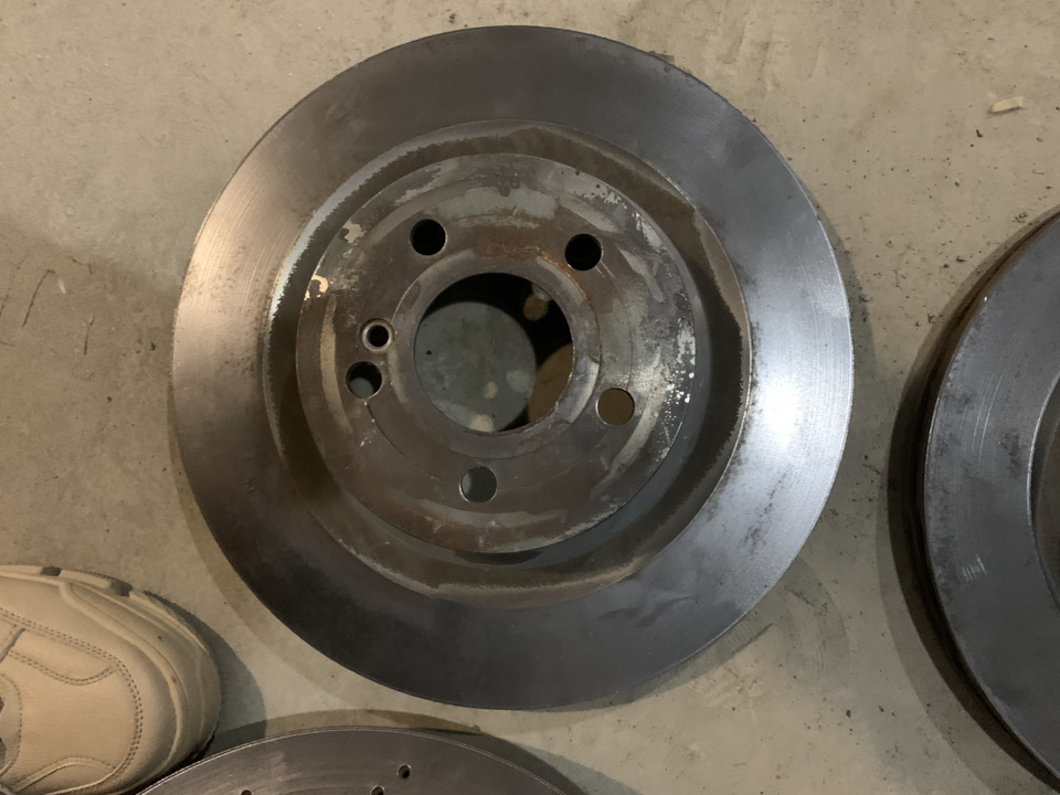 A0004211712 ДИСК ТОРМОЗНОЙ Mercedes | Запчасти на DRIVE2