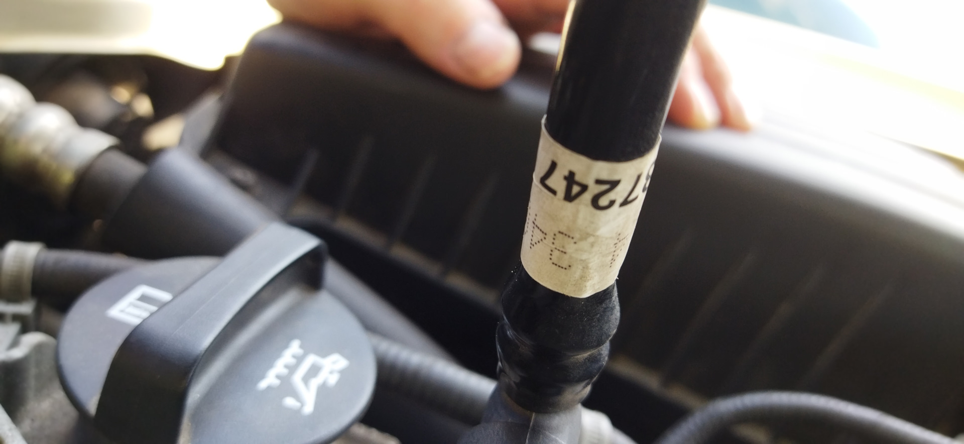 Чистка клапана рециркуляции выхлопных газов (профилактика) и установка ...