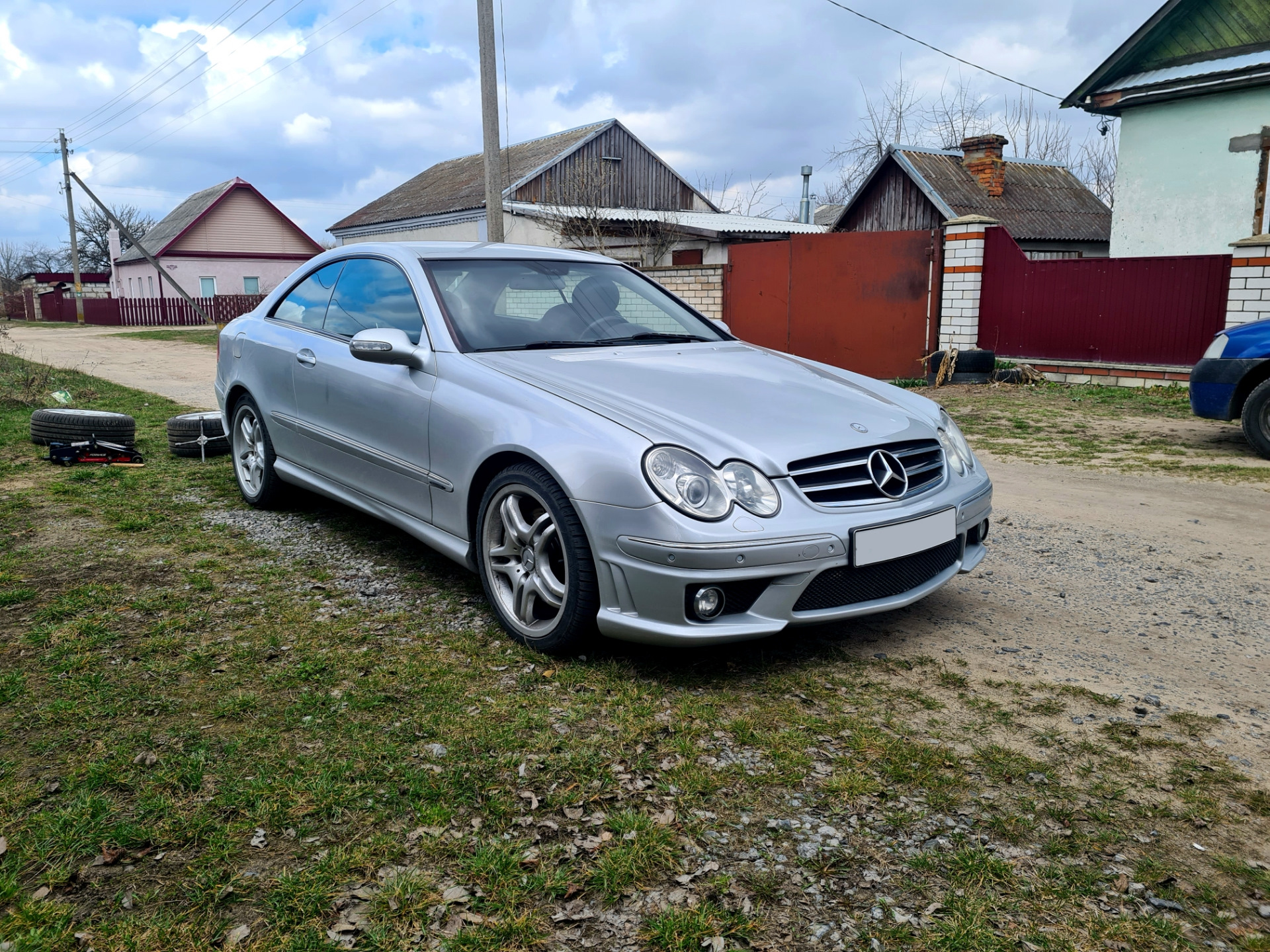 Переход на летние колеса r19 amg style III и неприятный сюрприз от весны) — Mercedes-Benz CLK ...