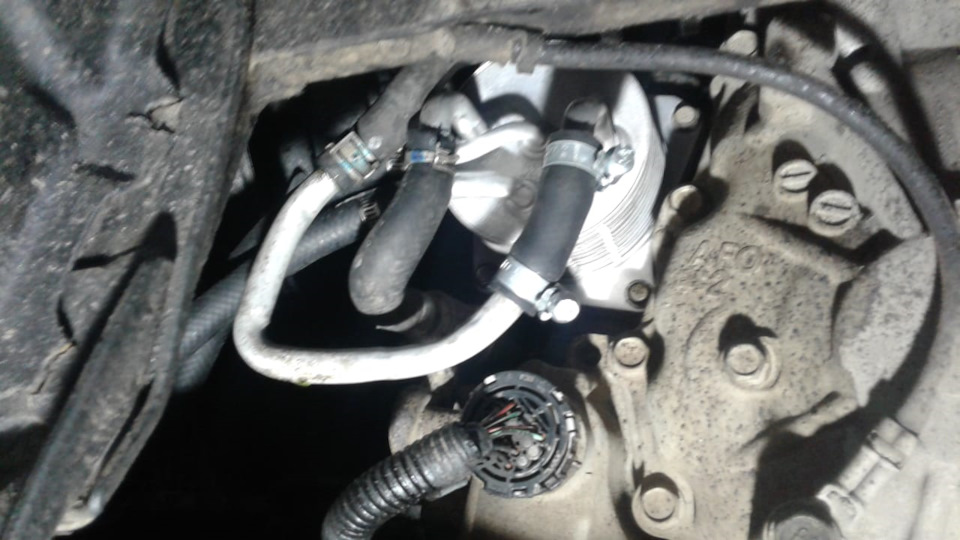 установка доп радиатора на вариатор — Nissan Serena Mk III (C25), 2 л ...