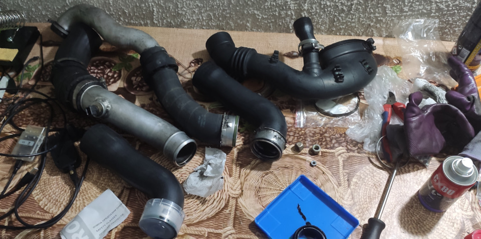 Коптит, не едет, шум ветра из под капота — виновник найден! — BMW 3 ...