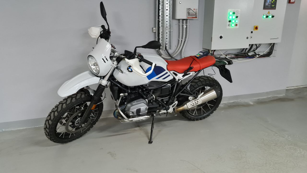 Зарядка для мотоцикла BMW — Battery Service на DRIVE2