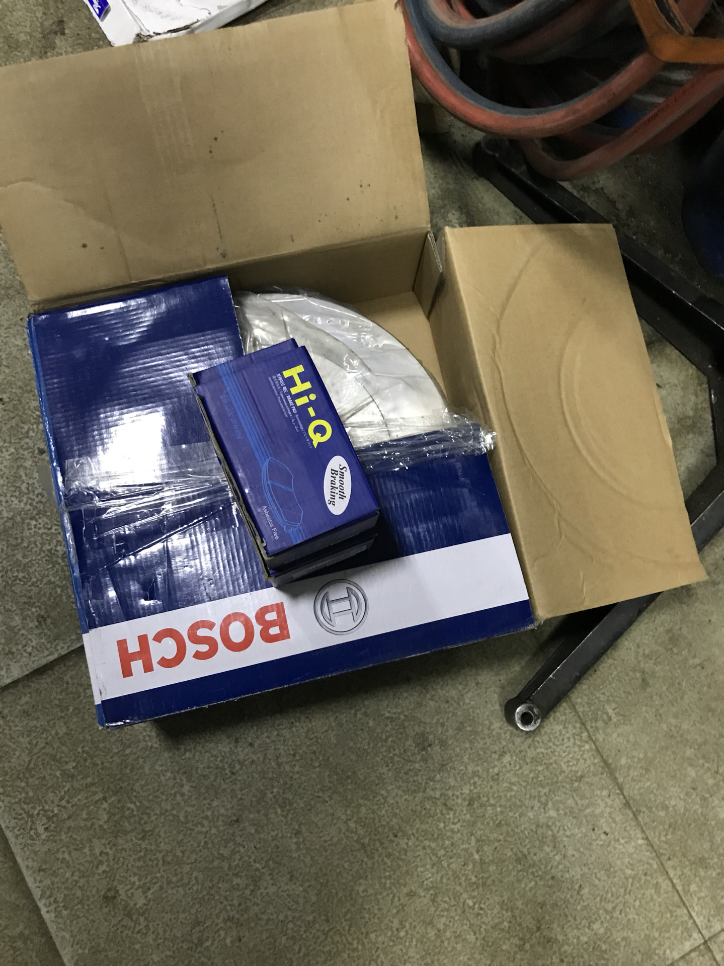 Полная ревизия тормозов — Mazda CX-9 (1G), 3,7 л, 2008 года | визит на ...