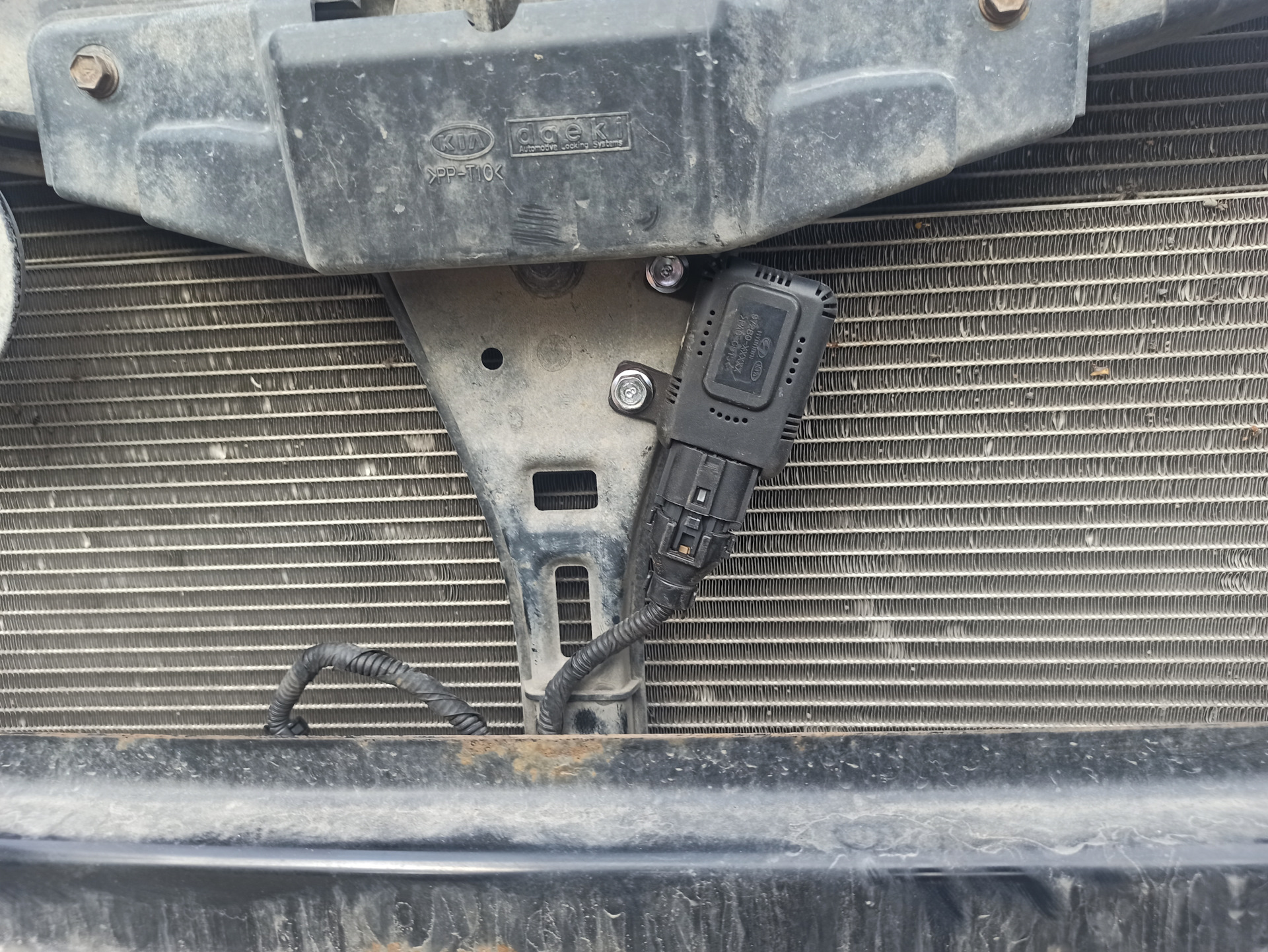 Установка системы AQS (Air Quality Sensor) — KIA Ceed (1G), 1,6 л, 2009 ...