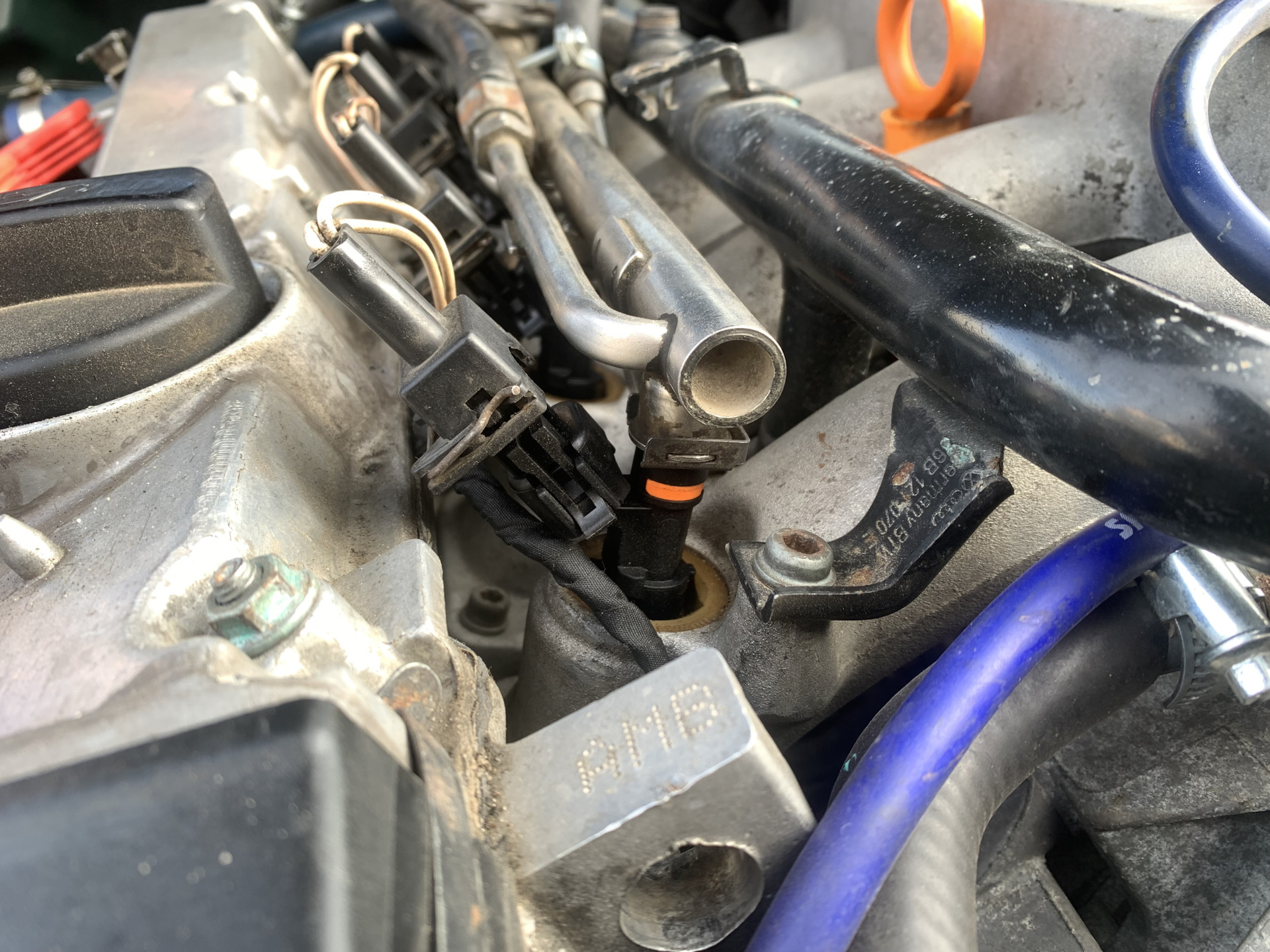 Поменяюсь форсунками — Audi A4 (B6), 1,8 л, 2002 года | расходники | DRIVE2