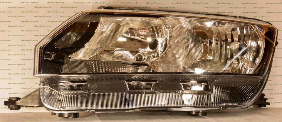 # 131 Новые галогеновые фары на Skoda Rapid — Skoda Rapid (1G), 1,6 л ...