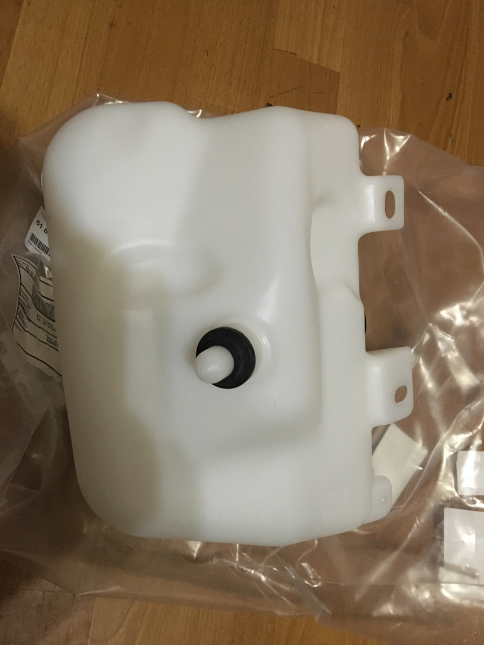 Бачок омывателя нужна помощь — BMW 5 series (E39), 2 л, 1997 года ...