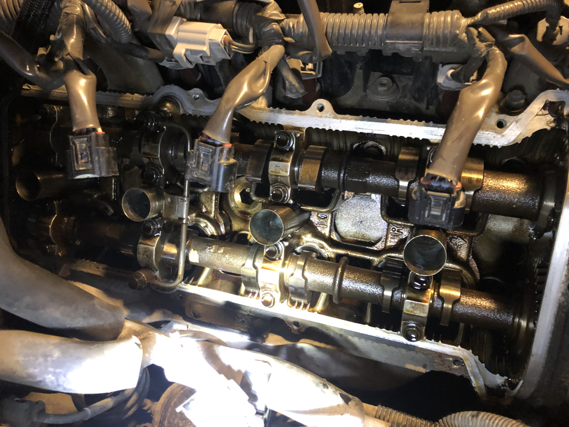 Замена прокладки клапанной крышки и устранение течи антифриза — Lexus ...