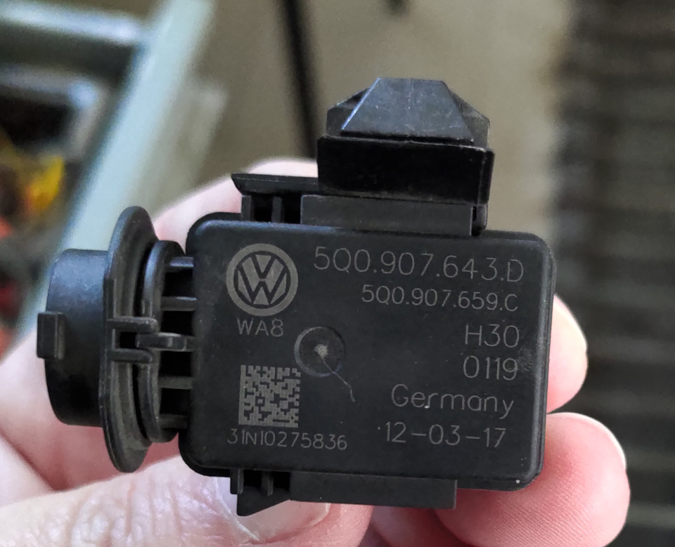 5Q0907643D Датчик загрязнения воздуха VAG | Запчасти на DRIVE2