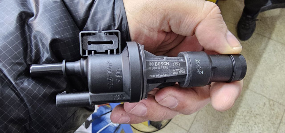 1 — Визит на сервис — MINI Countryman (2G), 1,5 л, 2017 года | поломка ...