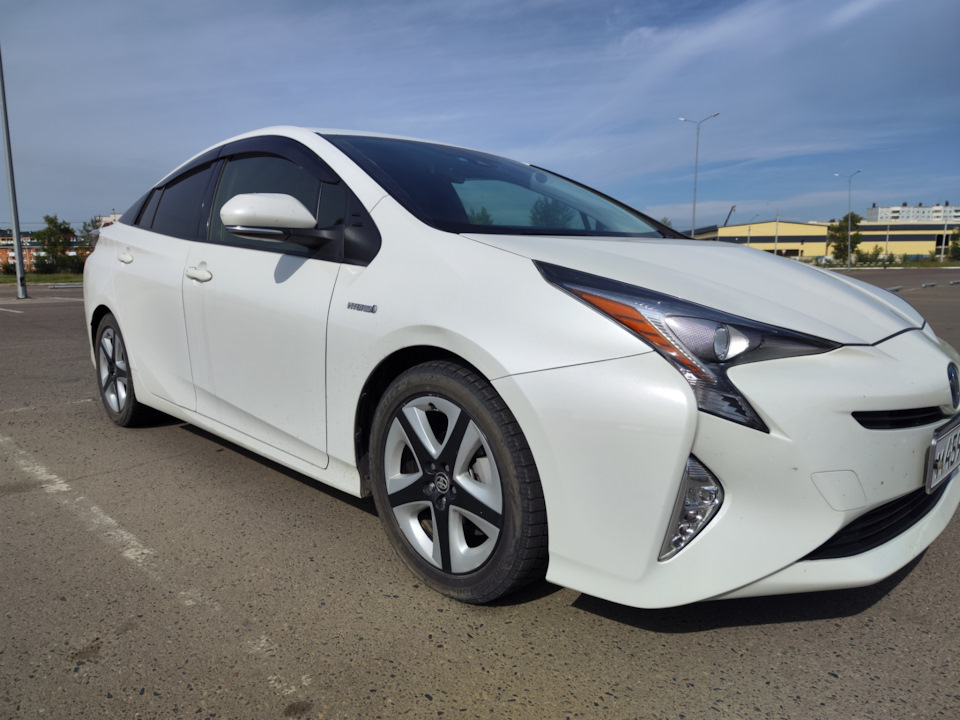 Покупка! Первое знакомство! — Toyota Prius (50), 1,8 л, 2016 года ...