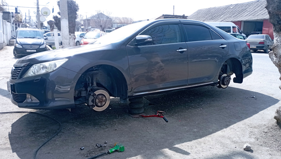 Летние шины — Toyota Camry (XV50), 2,5 л, 2012 года | шины | DRIVE2
